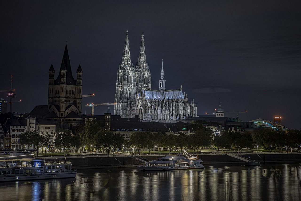 Cologne Cathedral Wallpapers - Top Free Cologne Cathedral Backgrounds - WallpaperAccess