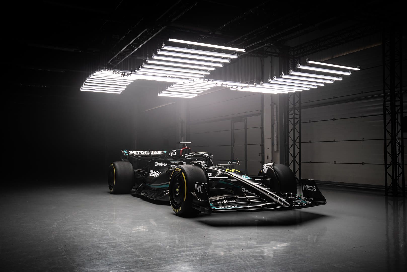 F1 Black Wallpapers - Top Free F1 Black Backgrounds - WallpaperAccess