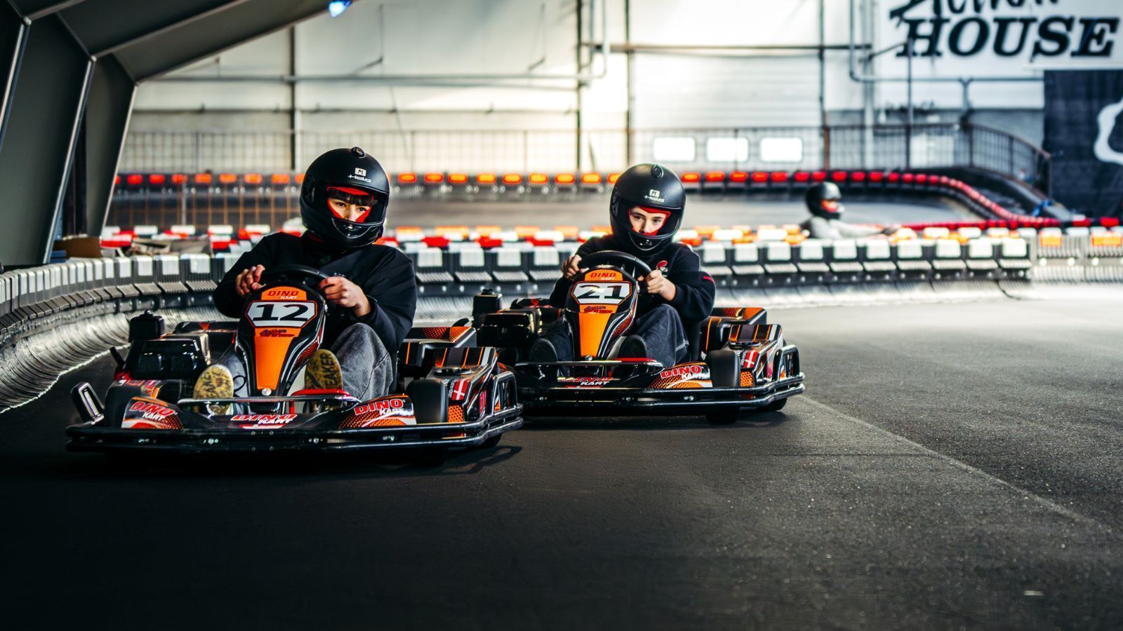 Gokart Wallpapers - Top Free Gokart Backgrounds - WallpaperAccess