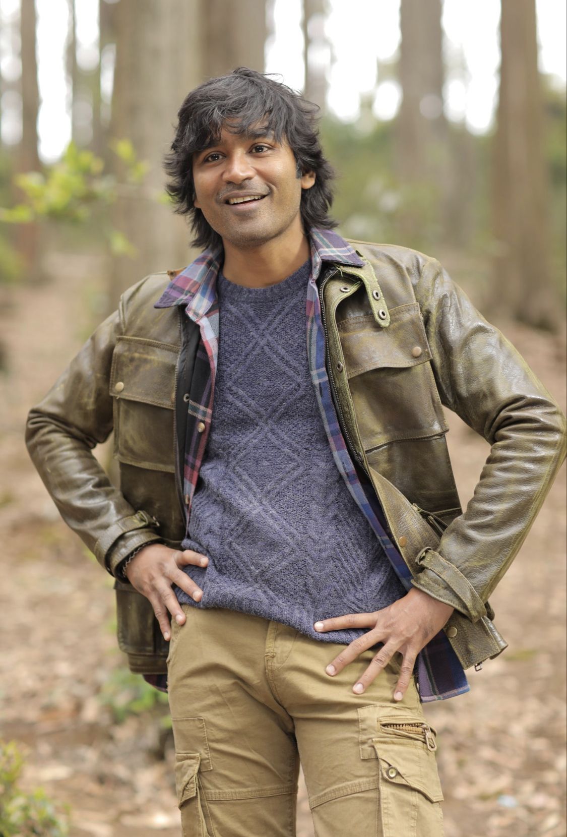 Naane Varuven Wallpapers - Top Free Naane Varuven Backgrounds ...