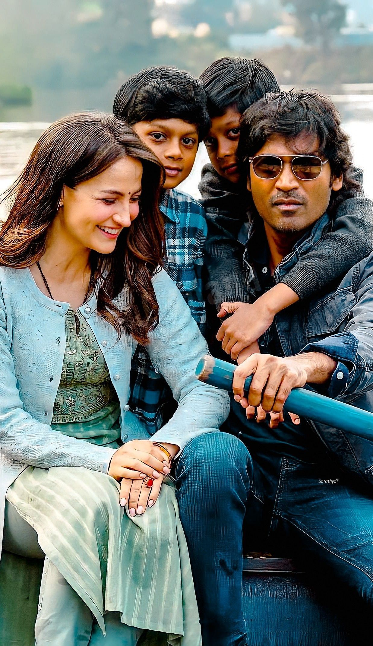 Naane Varuven Wallpapers - Top Free Naane Varuven Backgrounds ...