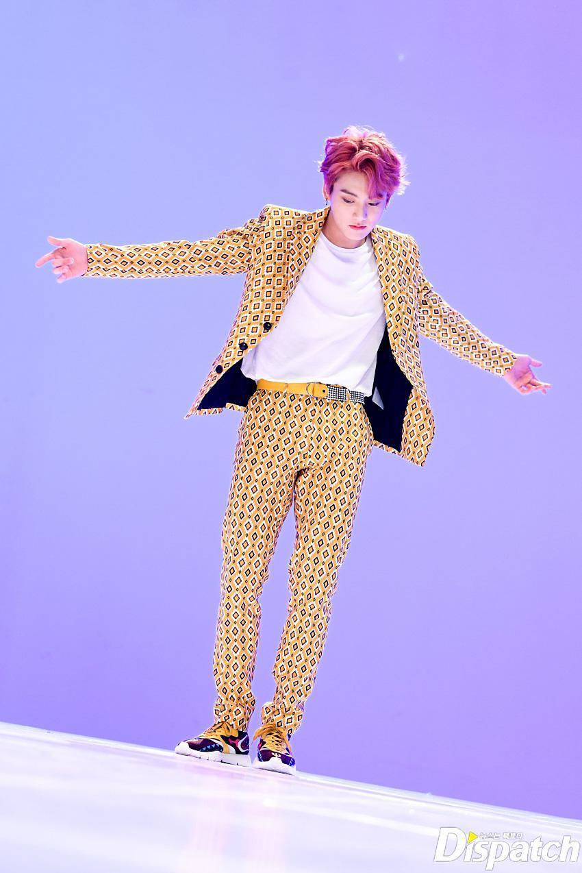 BTS Idol Wallpapers - Top Free BTS Idol Backgrounds - WallpaperAccess