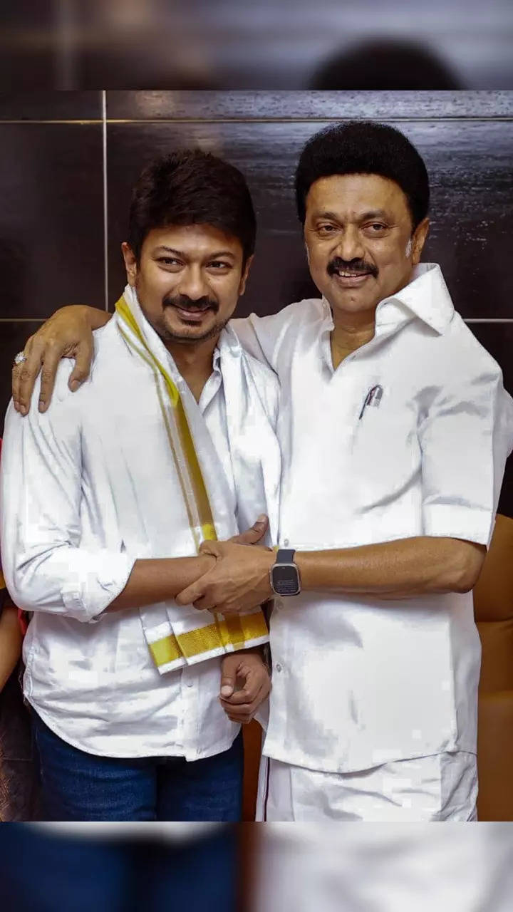 Udhayanidhi Stalin Wallpapers - Top Free Udhayanidhi Stalin Backgrounds - WallpaperAccess