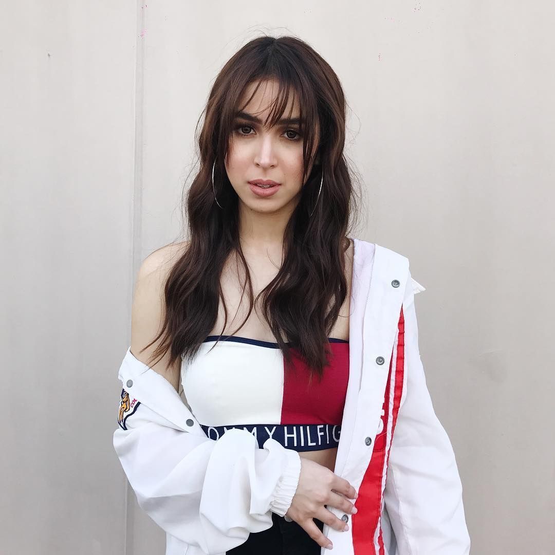 Julia Barretto Wallpapers - Top Free Julia Barretto Backgrounds - WallpaperAccess