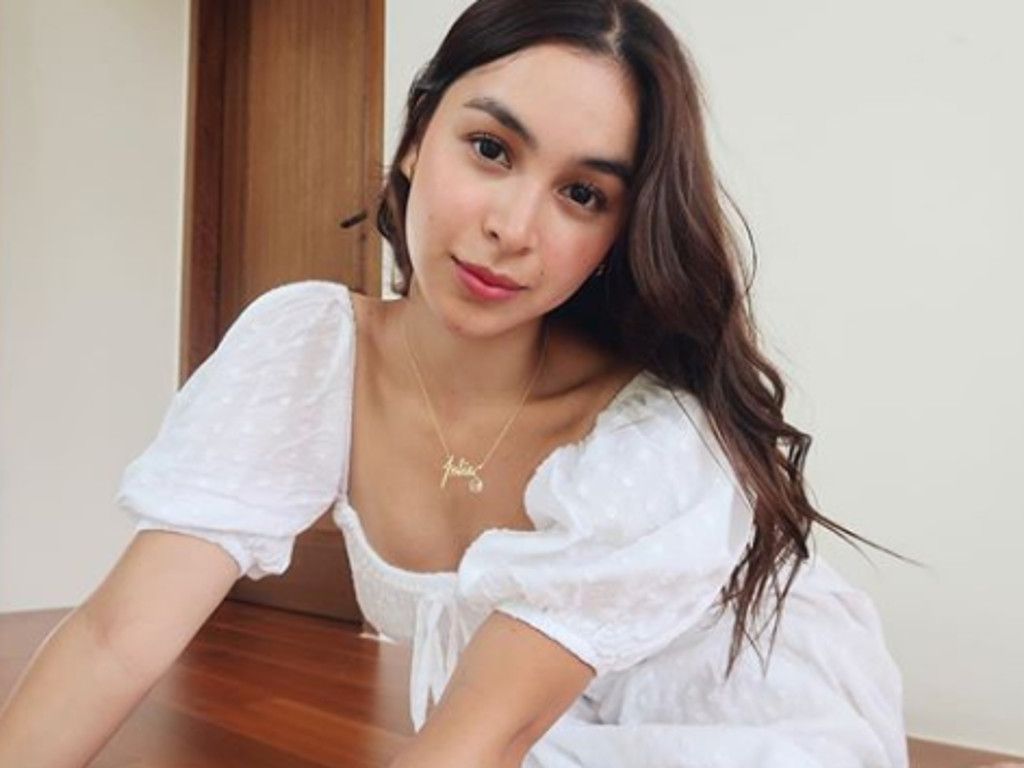 Julia Barretto Wallpapers - Top Free Julia Barretto Backgrounds - WallpaperAccess