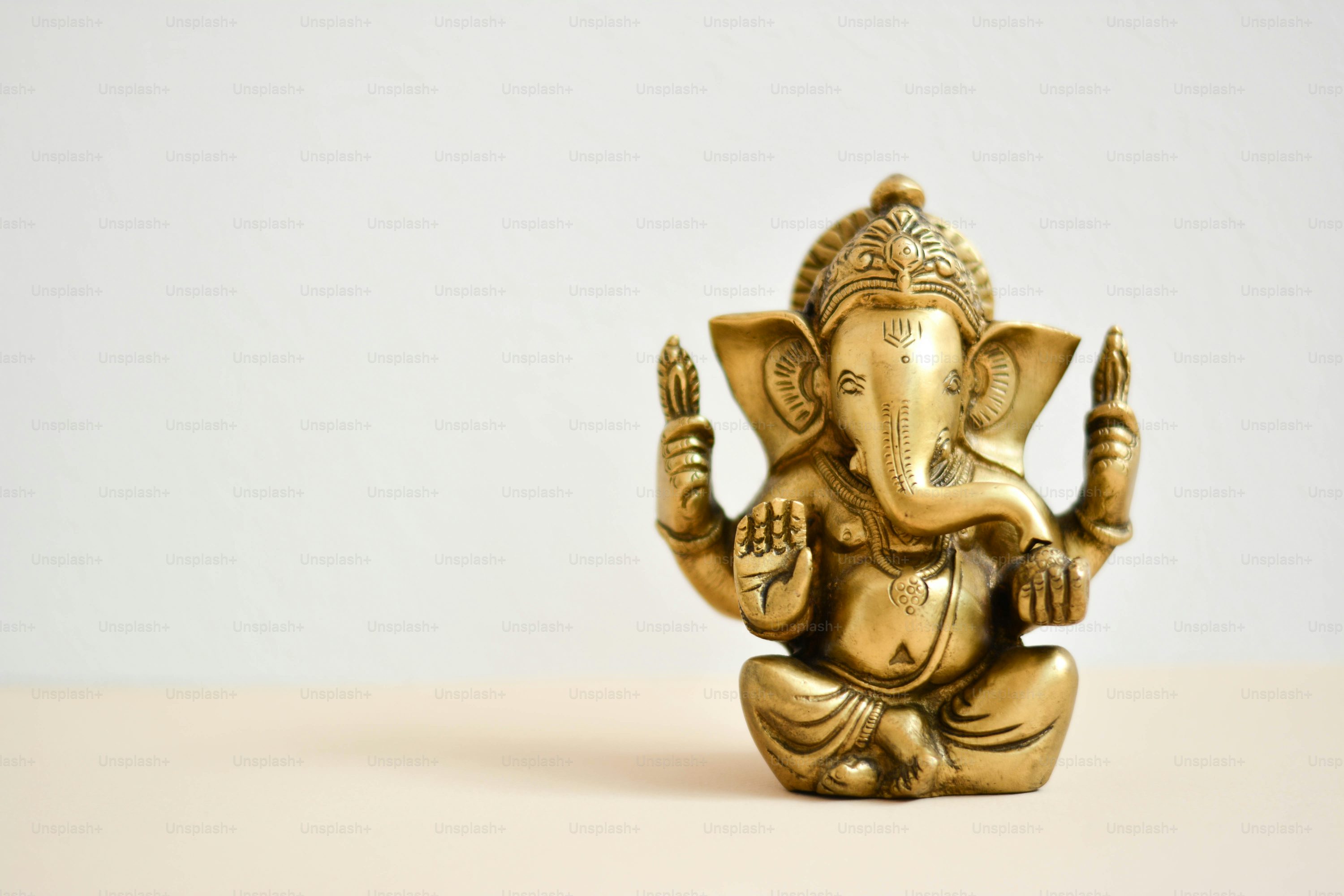 Ganapathi Wallpapers - Top Free Ganapathi Backgrounds - WallpaperAccess