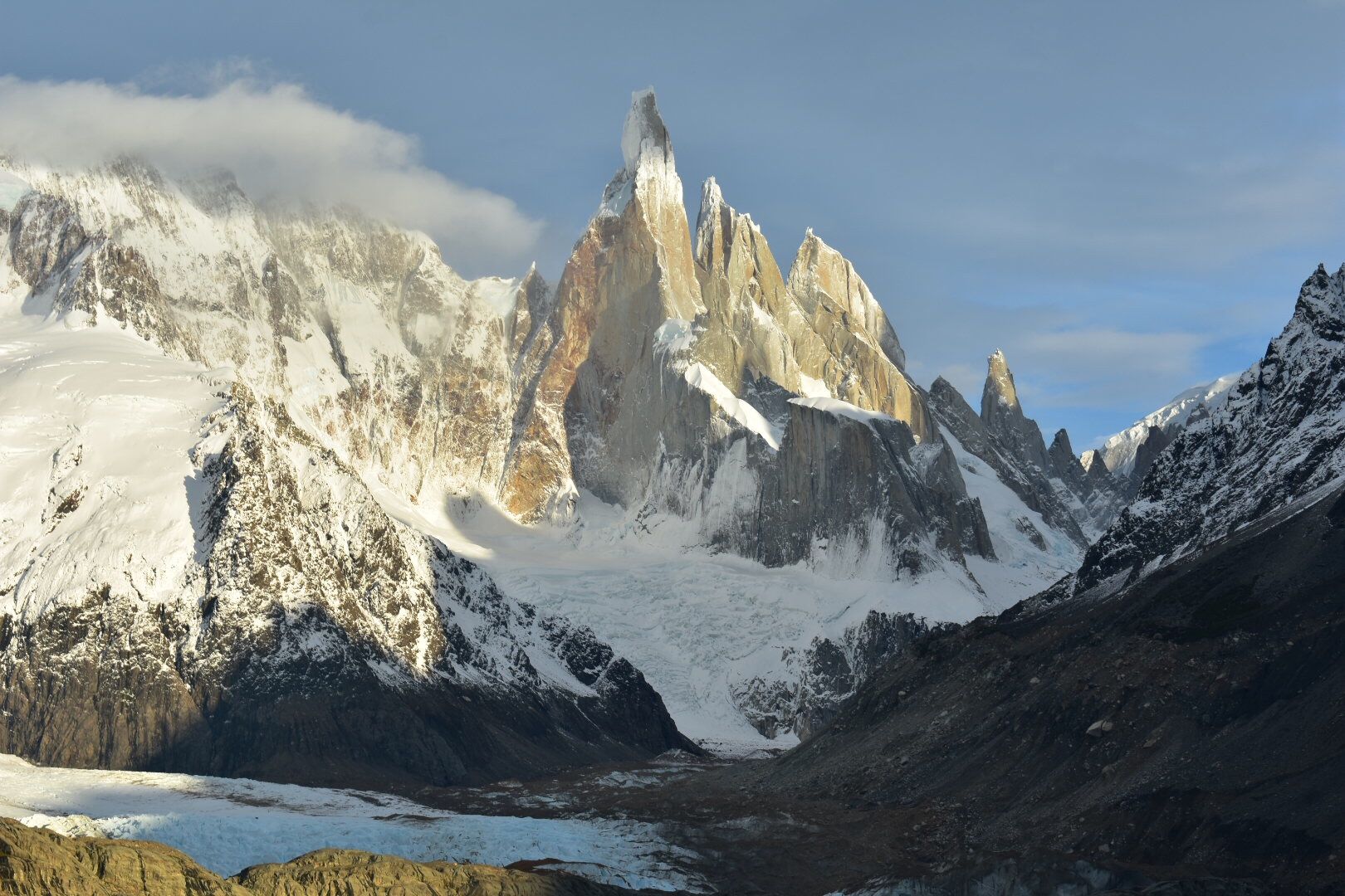 Cerro Torre Wallpapers - Top Free Cerro Torre Backgrounds - WallpaperAccess