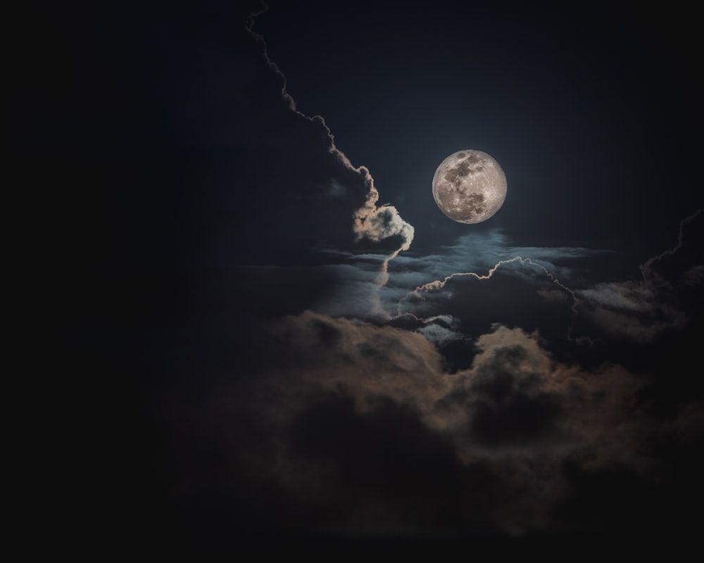 Moon Man Wallpapers - Top Free Moon Man Backgrounds - WallpaperAccess