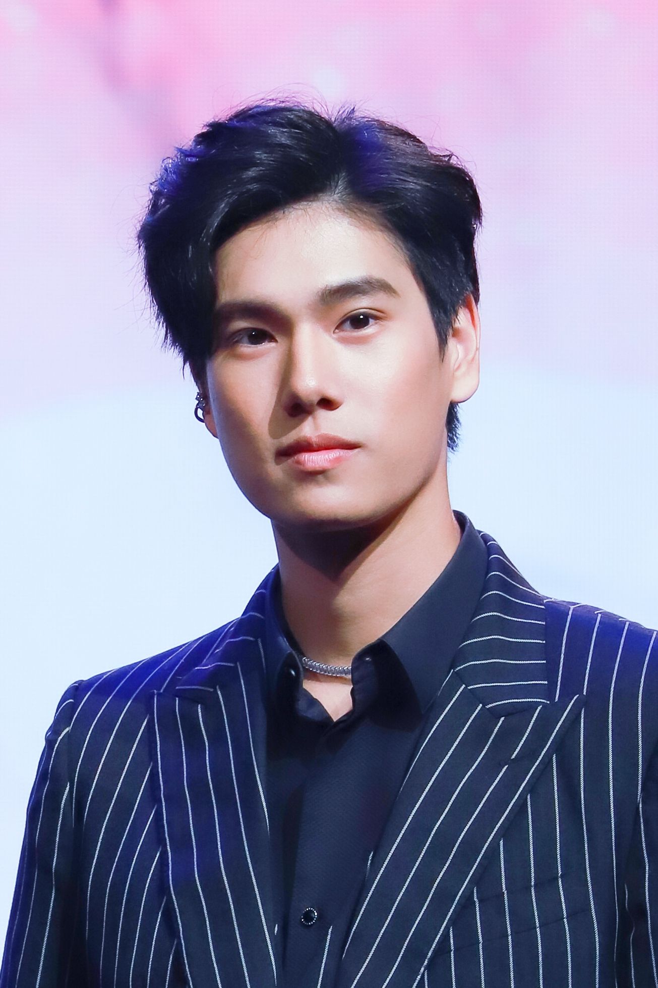 Phuwin Tangsakyuen Wallpapers - Top Free Phuwin Tangsakyuen Backgrounds ...