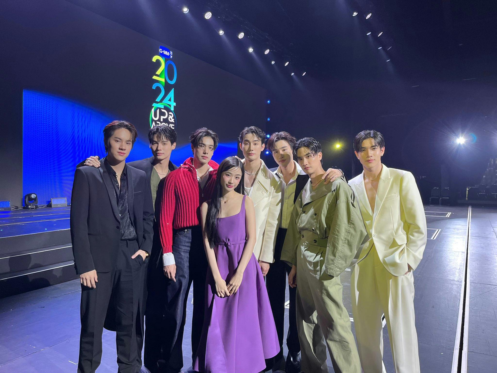 Phuwin Tangsakyuen Wallpapers - Top Free Phuwin Tangsakyuen Backgrounds ...