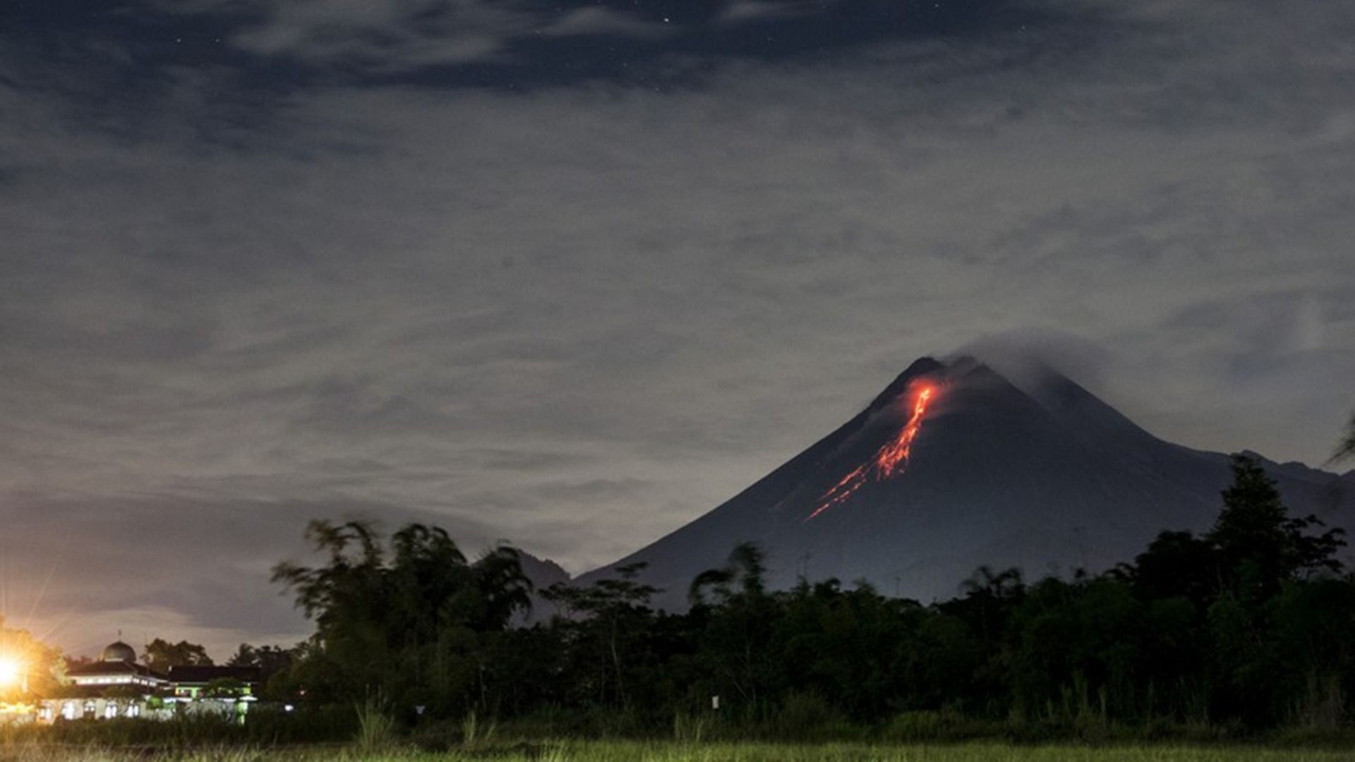 Mount Merapi Wallpapers - Top Free Mount Merapi Backgrounds ...