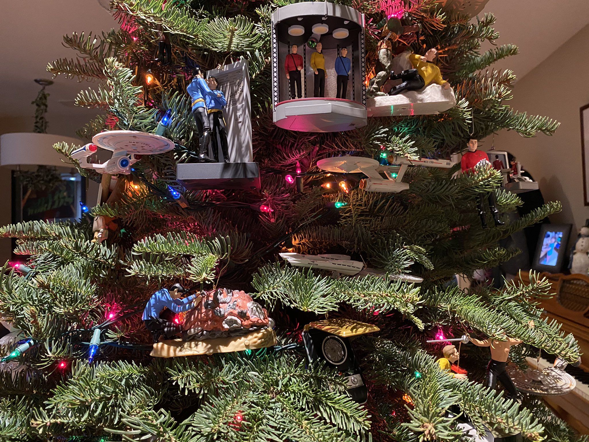 Star Trek Christmas Wallpapers - Top Free Star Trek Christmas ...