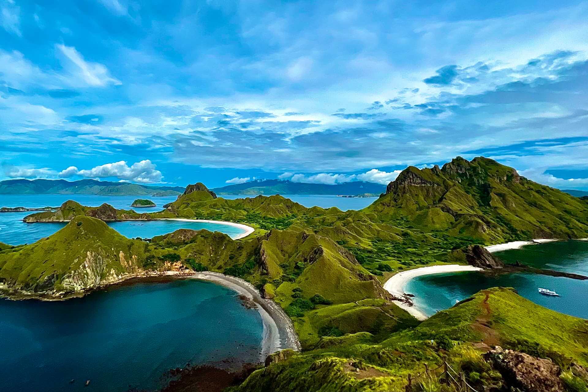 Komodo National Park Wallpapers - Top Free Komodo National Park ...