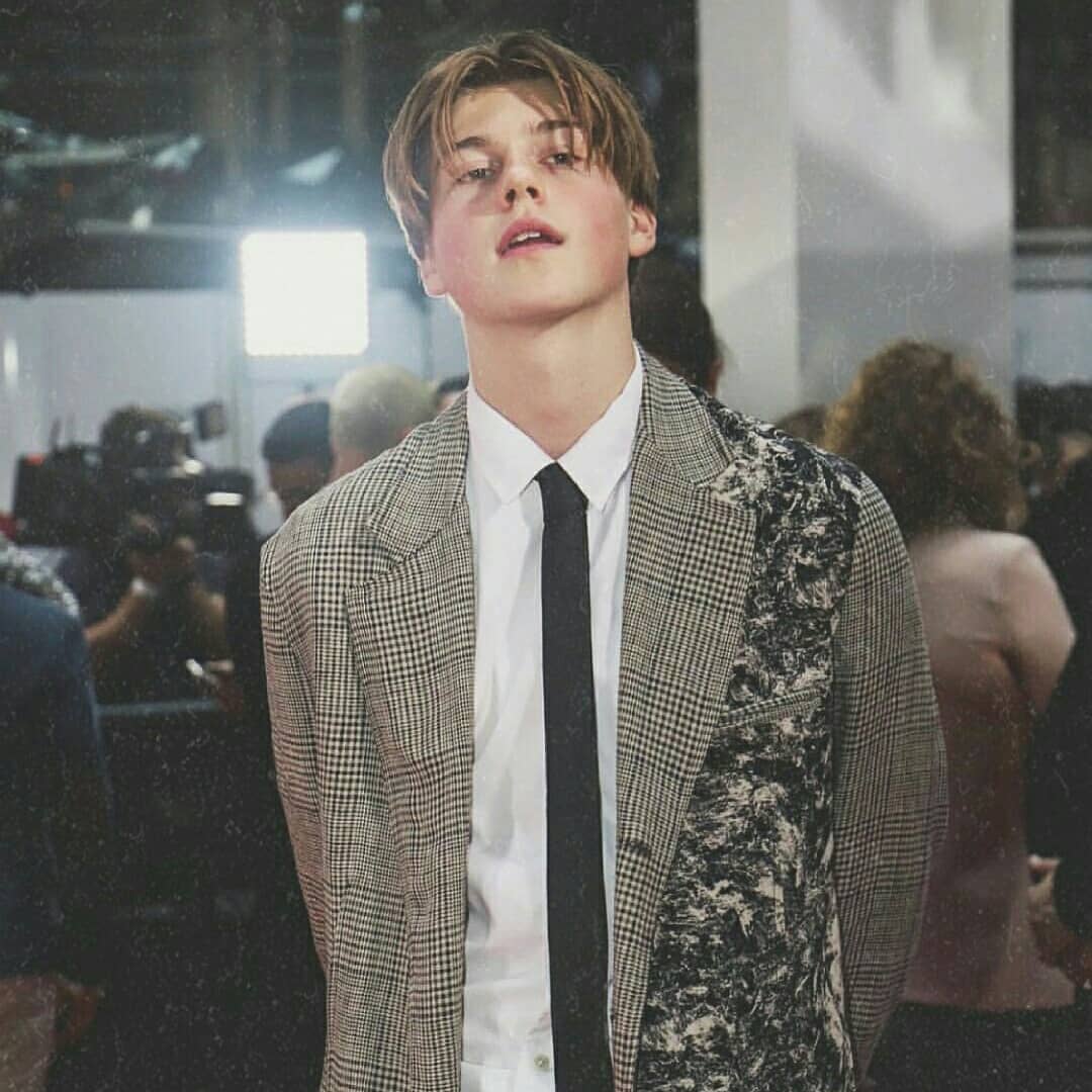 Ruel Wallpapers - Top Free Ruel Backgrounds - WallpaperAccess