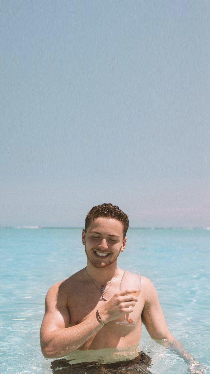 Bazzi Wallpapers - Top Free Bazzi Backgrounds - WallpaperAccess