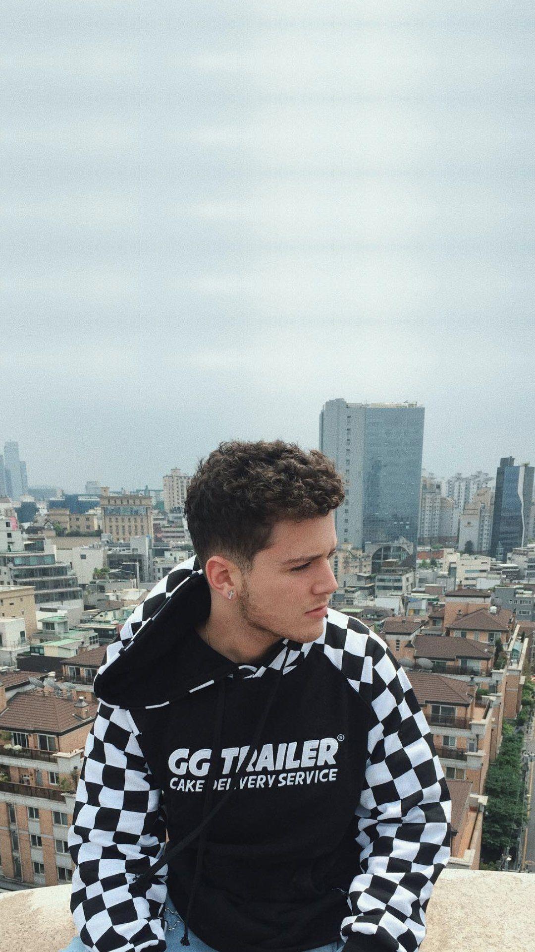 Bazzi Wallpapers - Top Free Bazzi Backgrounds - WallpaperAccess