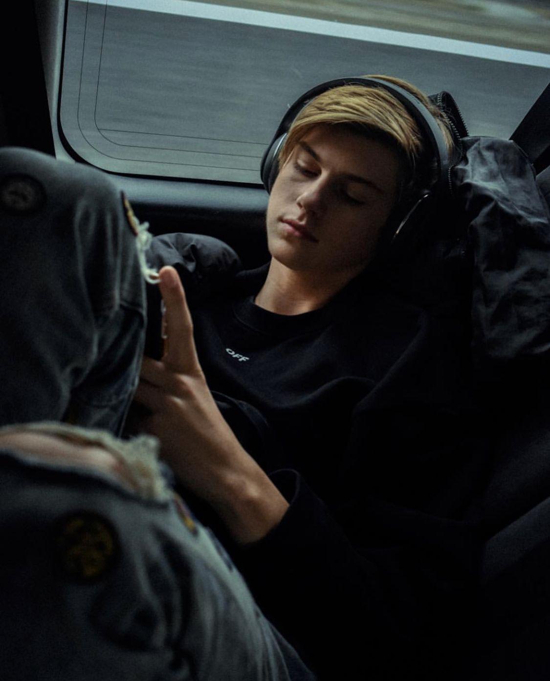 Ruel Wallpapers - Top Free Ruel Backgrounds - WallpaperAccess