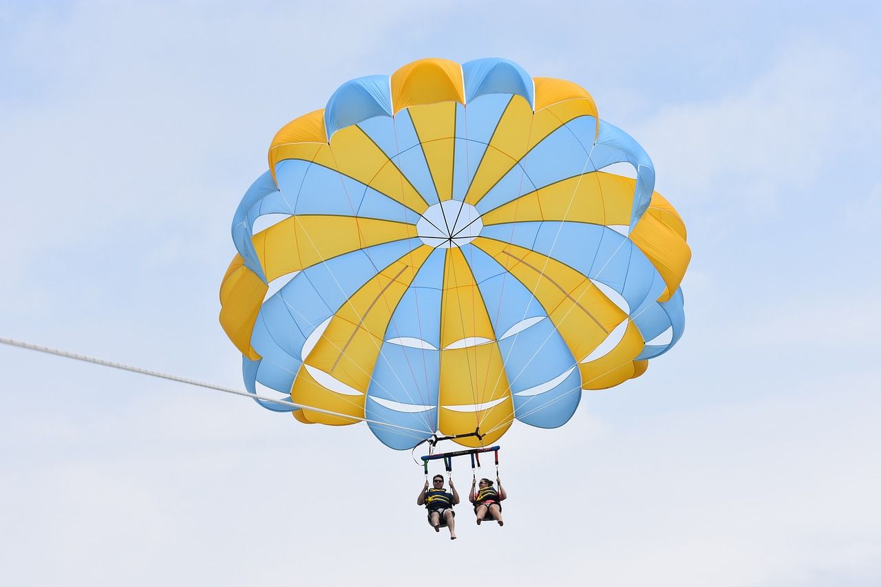 Parasailing Wallpapers - Top Free Parasailing Backgrounds - WallpaperAccess