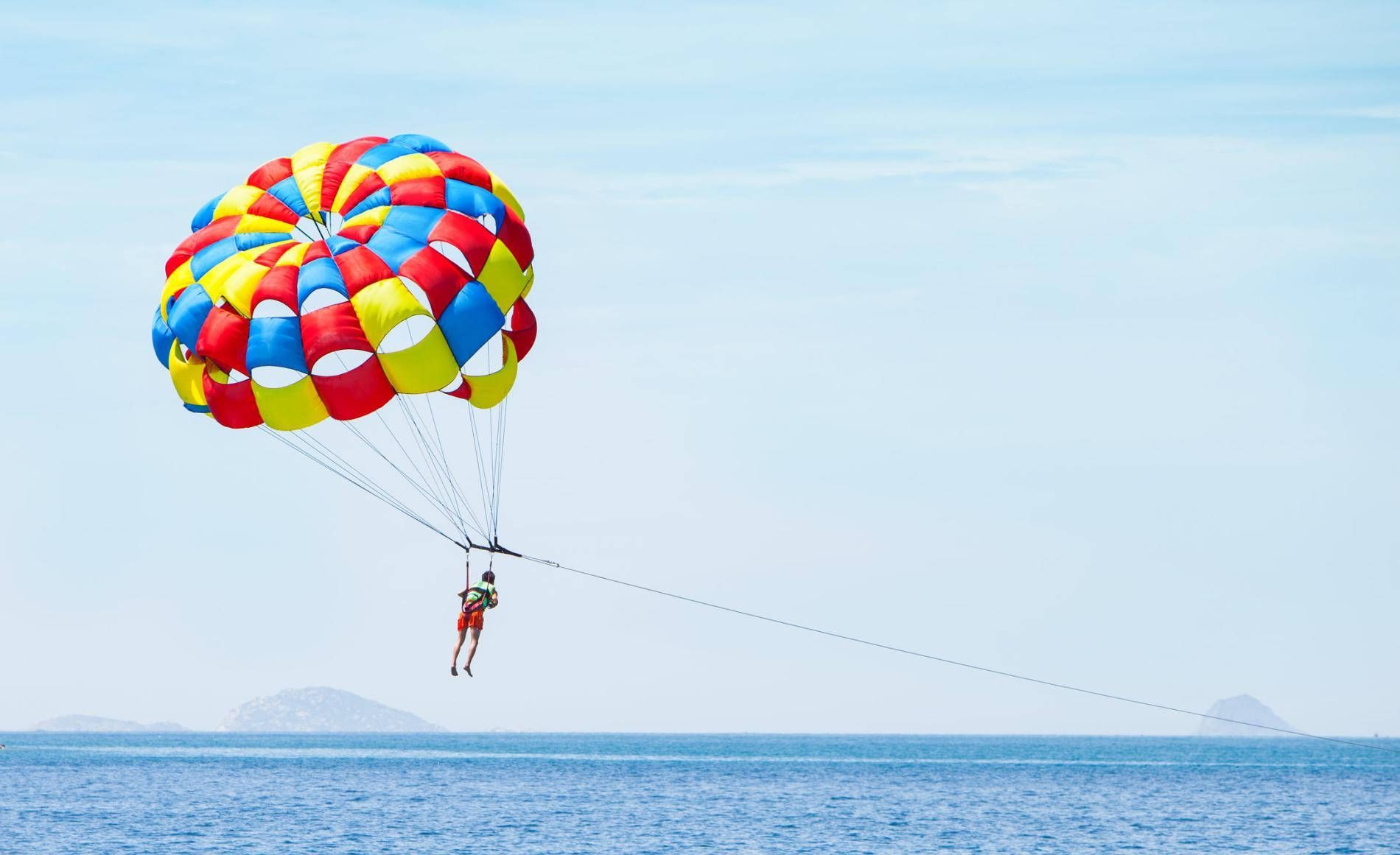 Parasailing Wallpapers - Top Free Parasailing Backgrounds - WallpaperAccess
