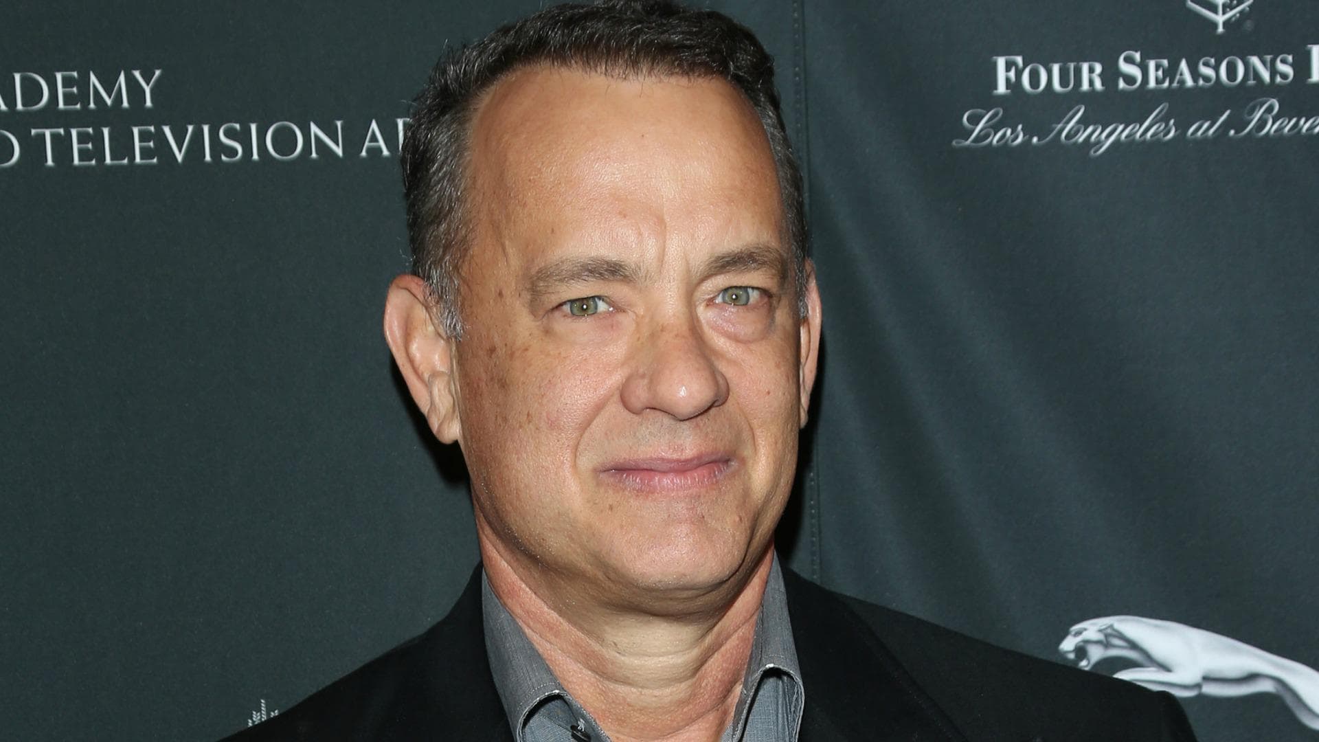 Tom Hanks Wallpapers - Top Free Tom Hanks Backgrounds - WallpaperAccess