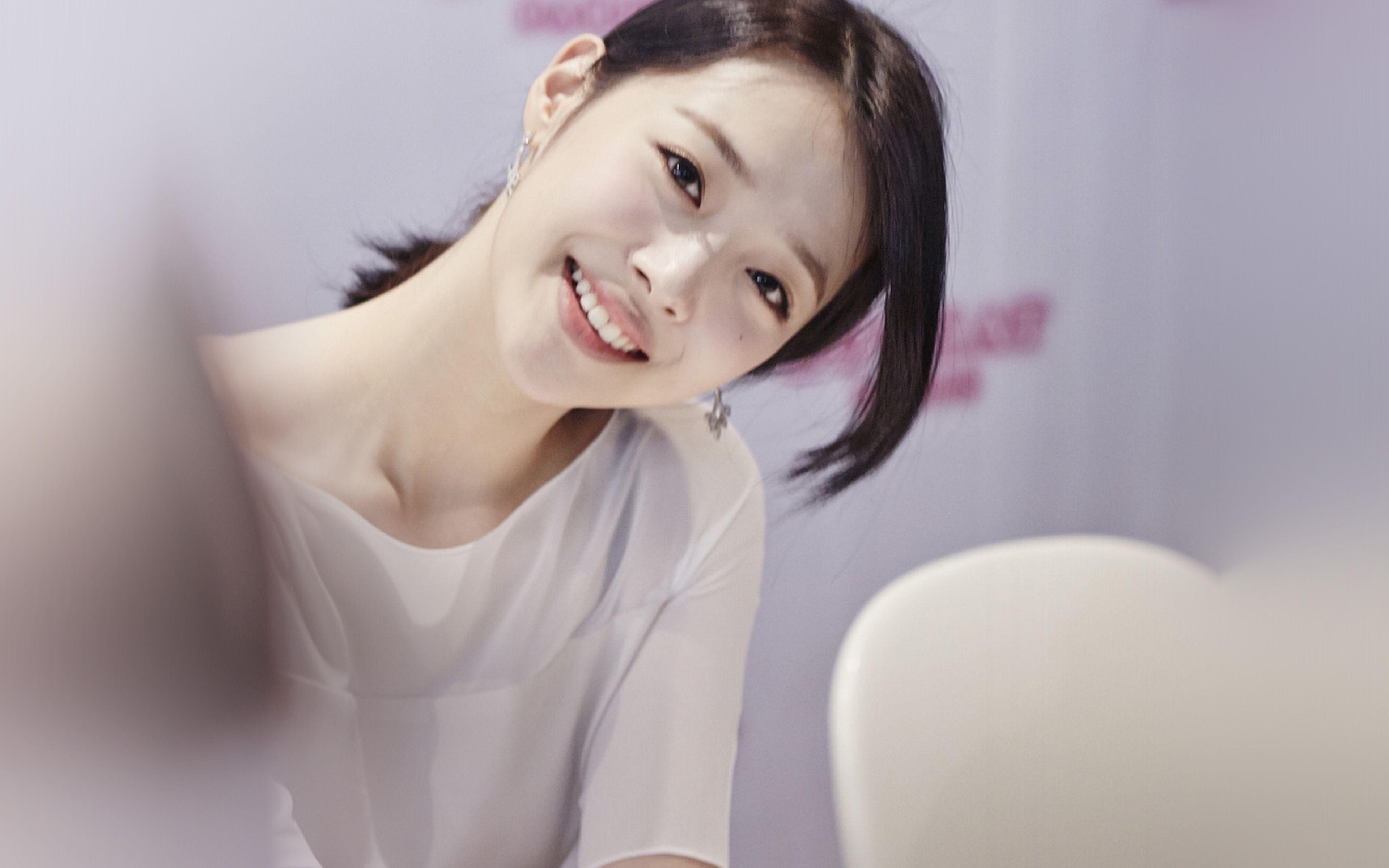 Sulli Wallpapers - Top Free Sulli Backgrounds - WallpaperAccess