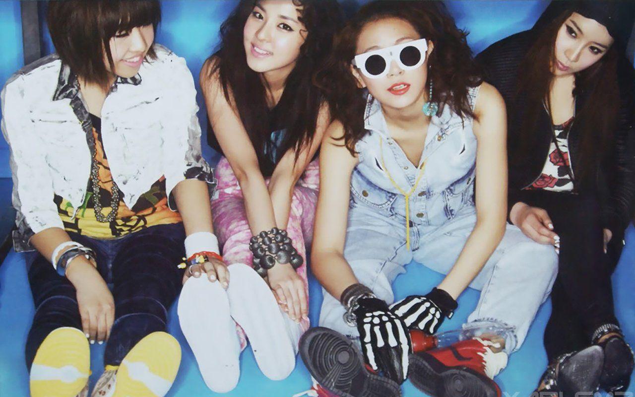 2NE1 Wallpapers - Top Free 2NE1 Backgrounds - WallpaperAccess