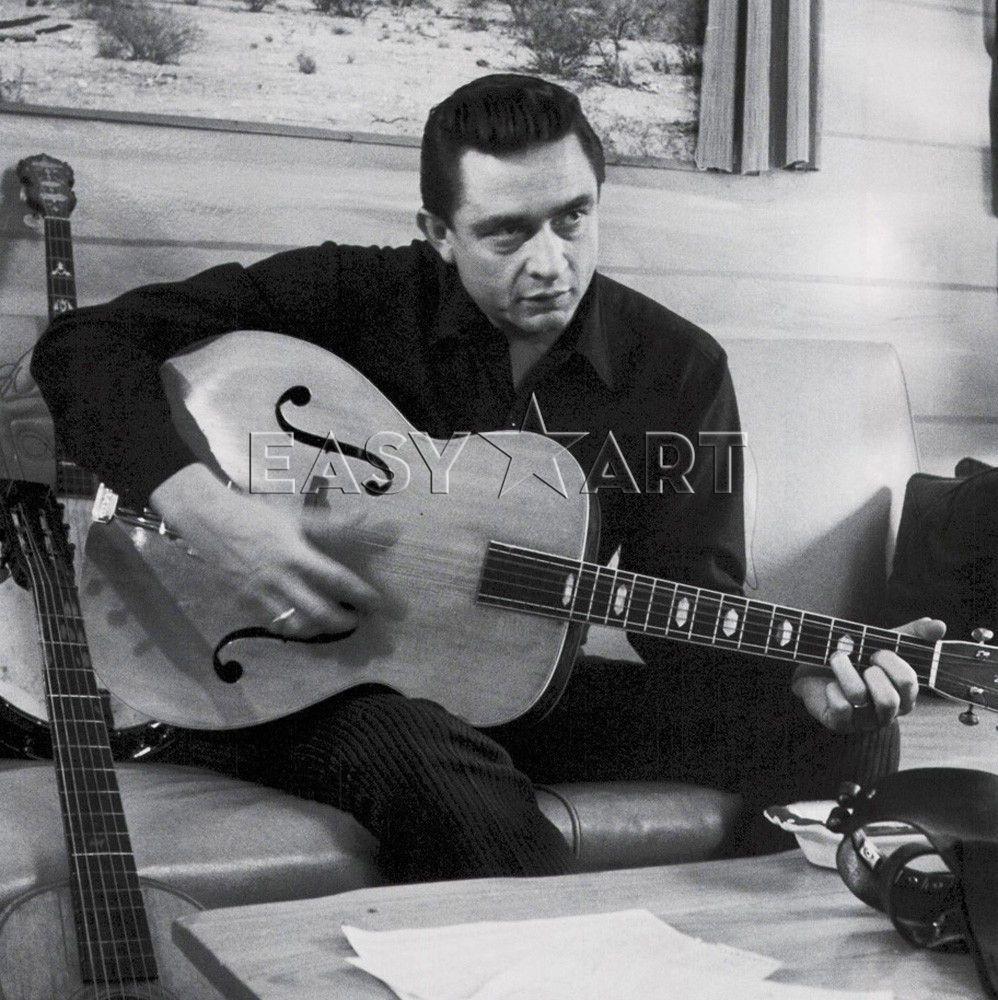 Johnny Cash Finger Wallpaper