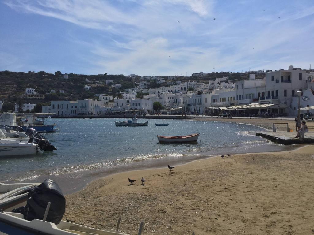 Mykonos Wallpapers - Top Free Mykonos Backgrounds - WallpaperAccess