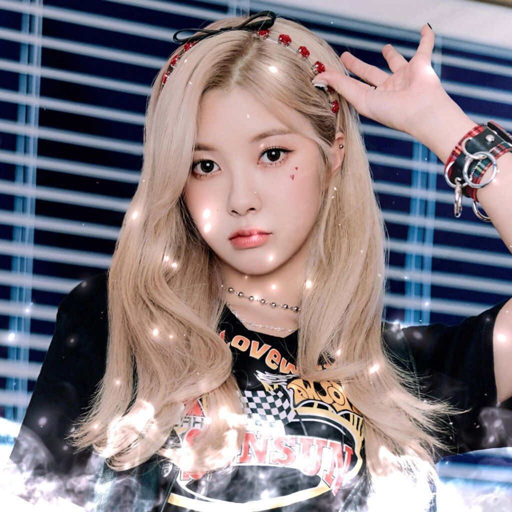 Kim Dayeon Wallpapers - Top Free Kim Dayeon Backgrounds - WallpaperAccess