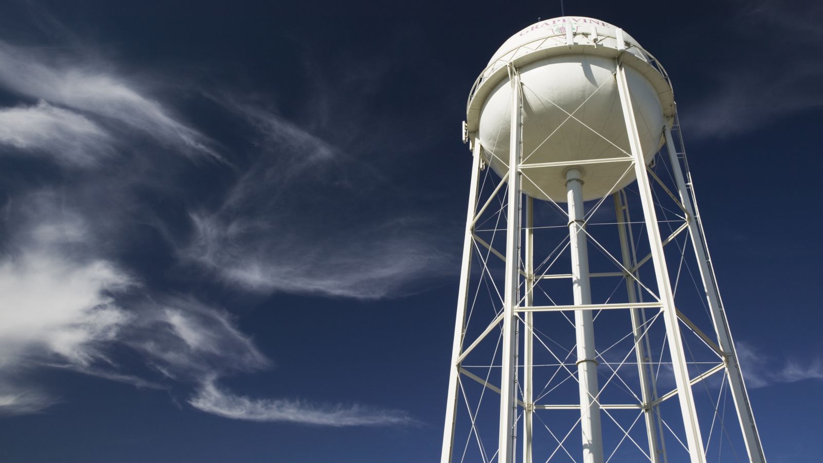 Water Tank Wallpapers - Top Free Water Tank Backgrounds - WallpaperAccess
