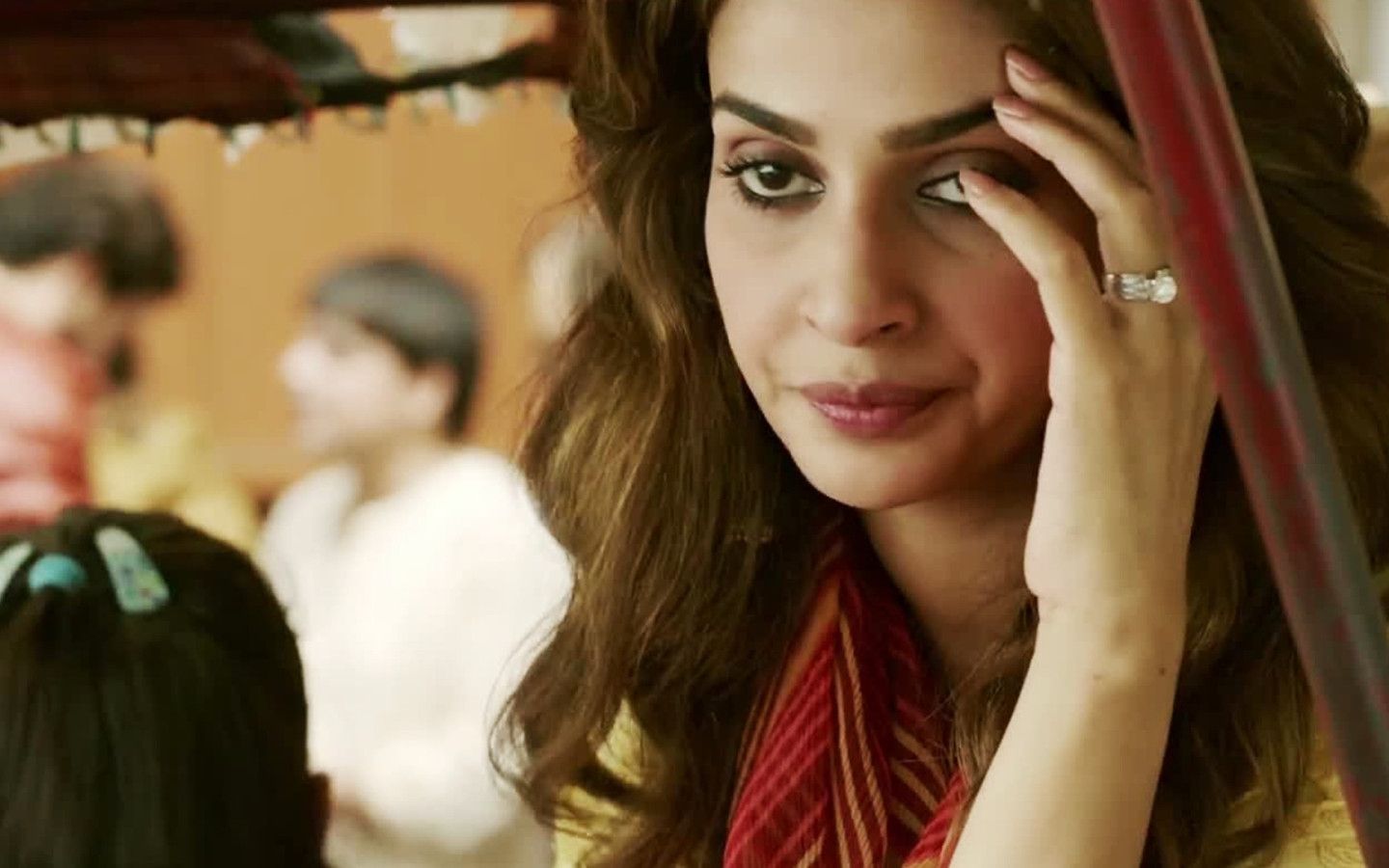 Saba Qamar Wallpapers - Top Free Saba Qamar Backgrounds - WallpaperAccess