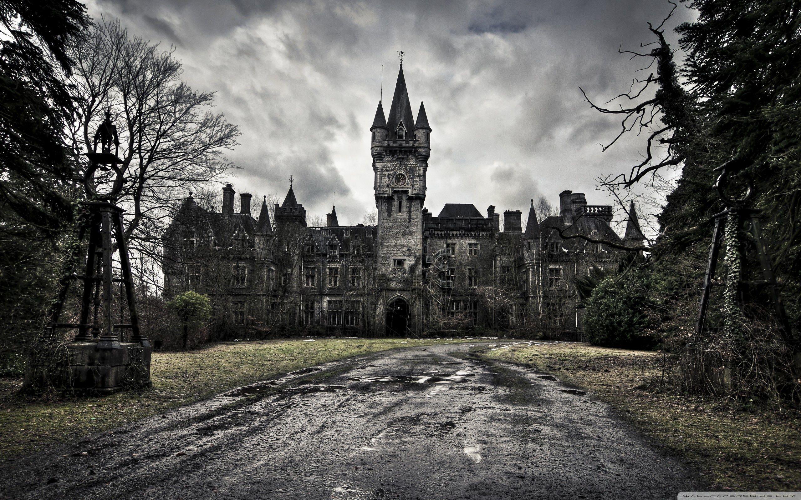 Haunted Castle Wallpapers - Top Free Haunted Castle Backgrounds ...