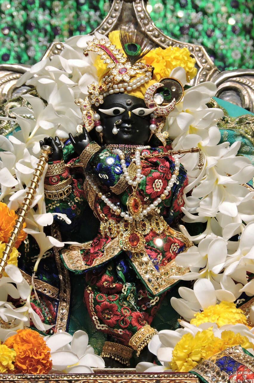 Radha Ramana Wallpapers - Top Free Radha Ramana Backgrounds ...