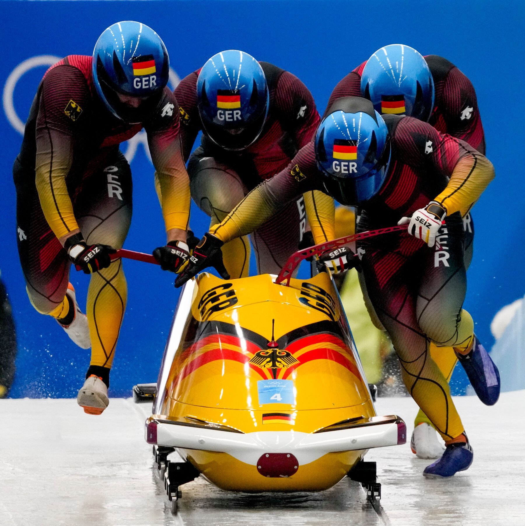 Bobsleigh Wallpapers - Top Free Bobsleigh Backgrounds - WallpaperAccess