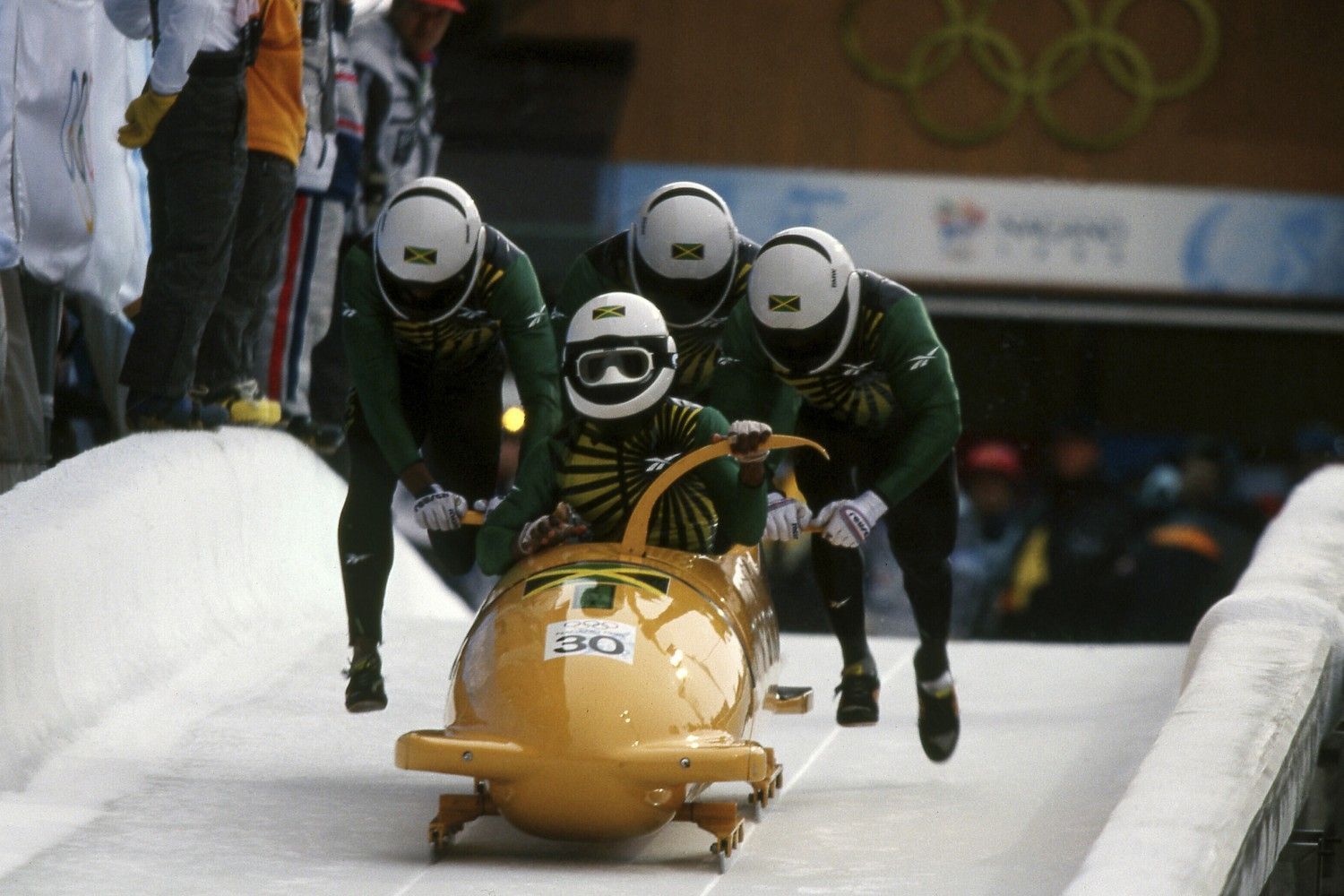 Bobsleigh Wallpapers - Top Free Bobsleigh Backgrounds - WallpaperAccess