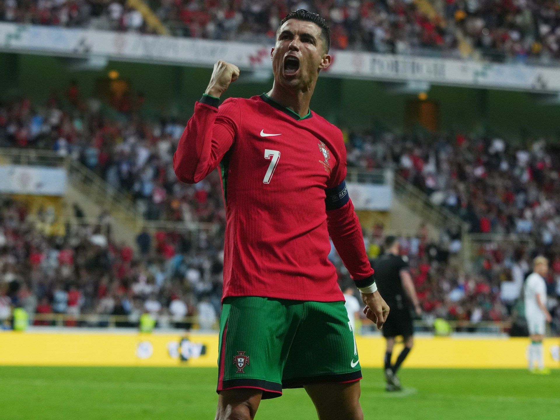 Cristiano Ronaldo 2024 Wallpapers - Top Free Cristiano Ronaldo 2024 ...