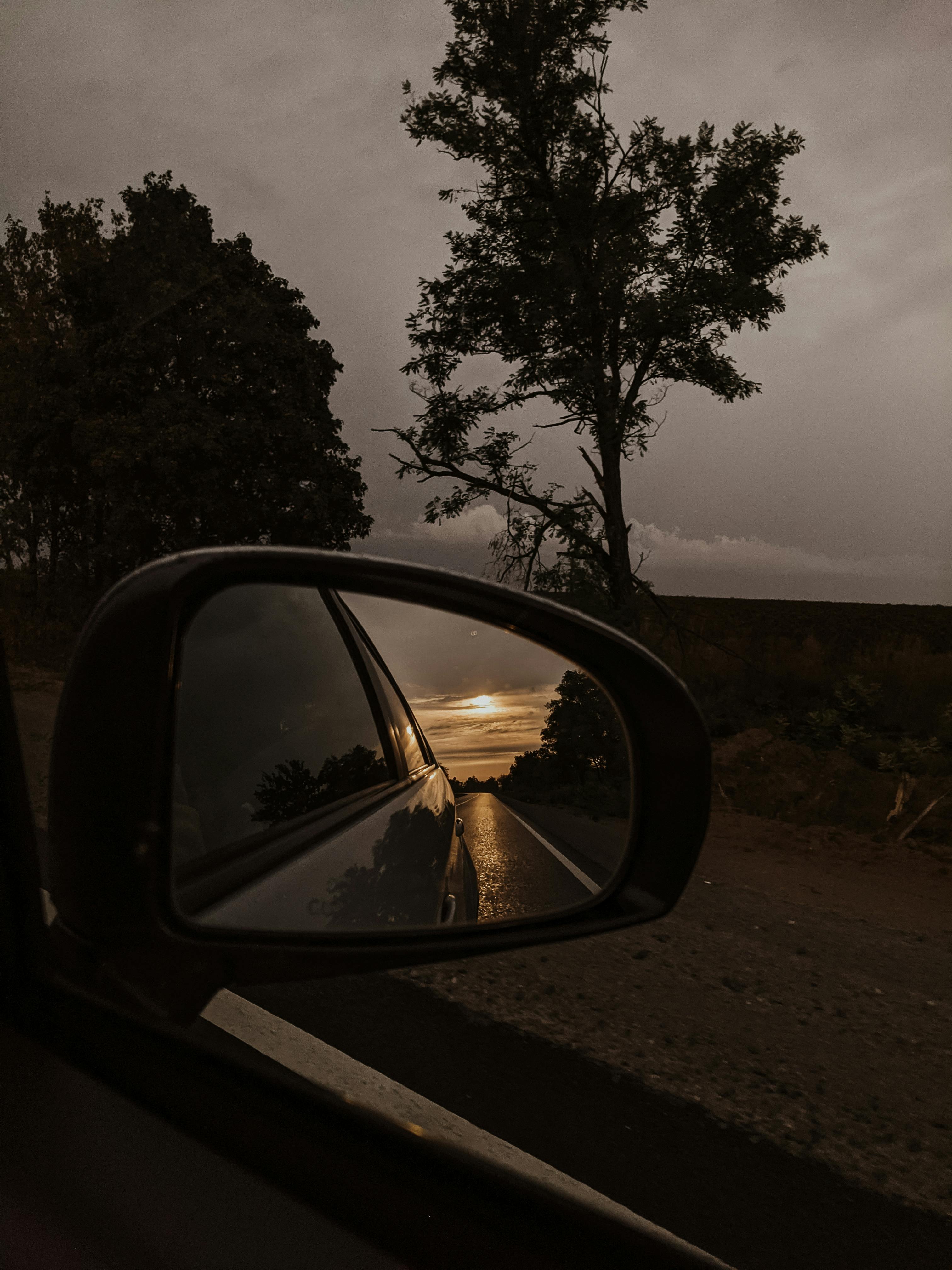 Mirror Reflection Wallpapers - Top Free Mirror Reflection Backgrounds ...