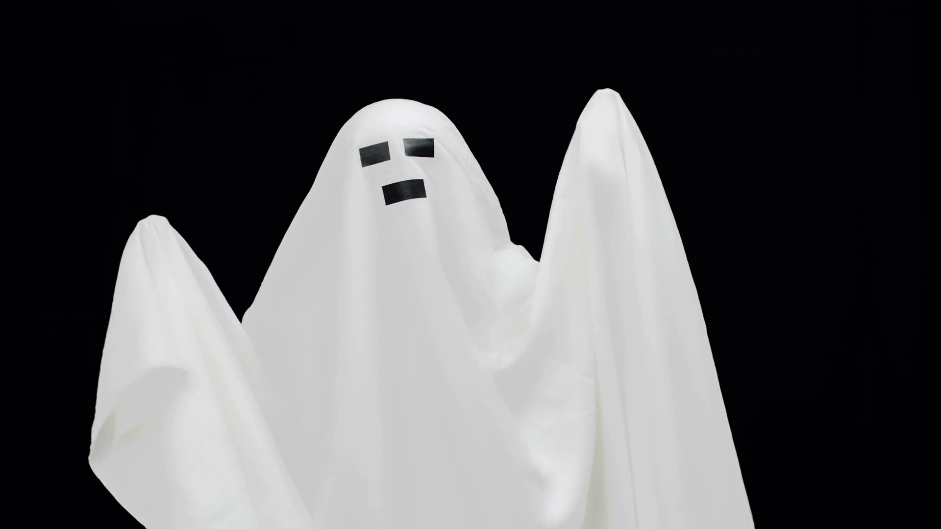 White Ghost Wallpapers - Top Free White Ghost Backgrounds - WallpaperAccess