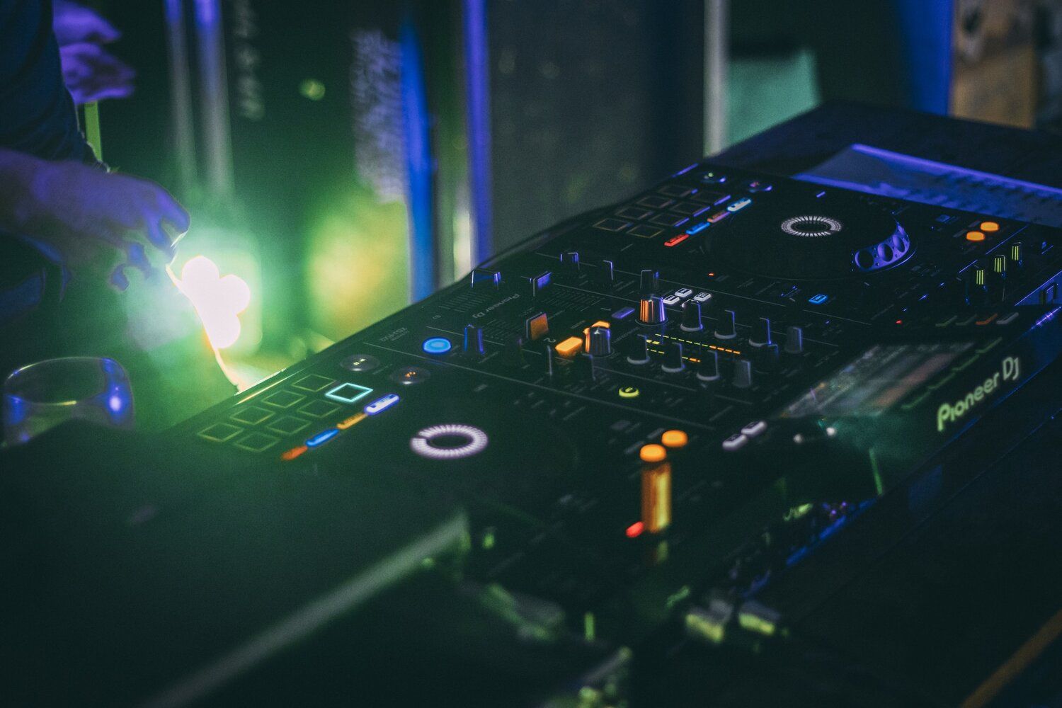 Dj Setup Wallpapers - Top Free Dj Setup Backgrounds - WallpaperAccess