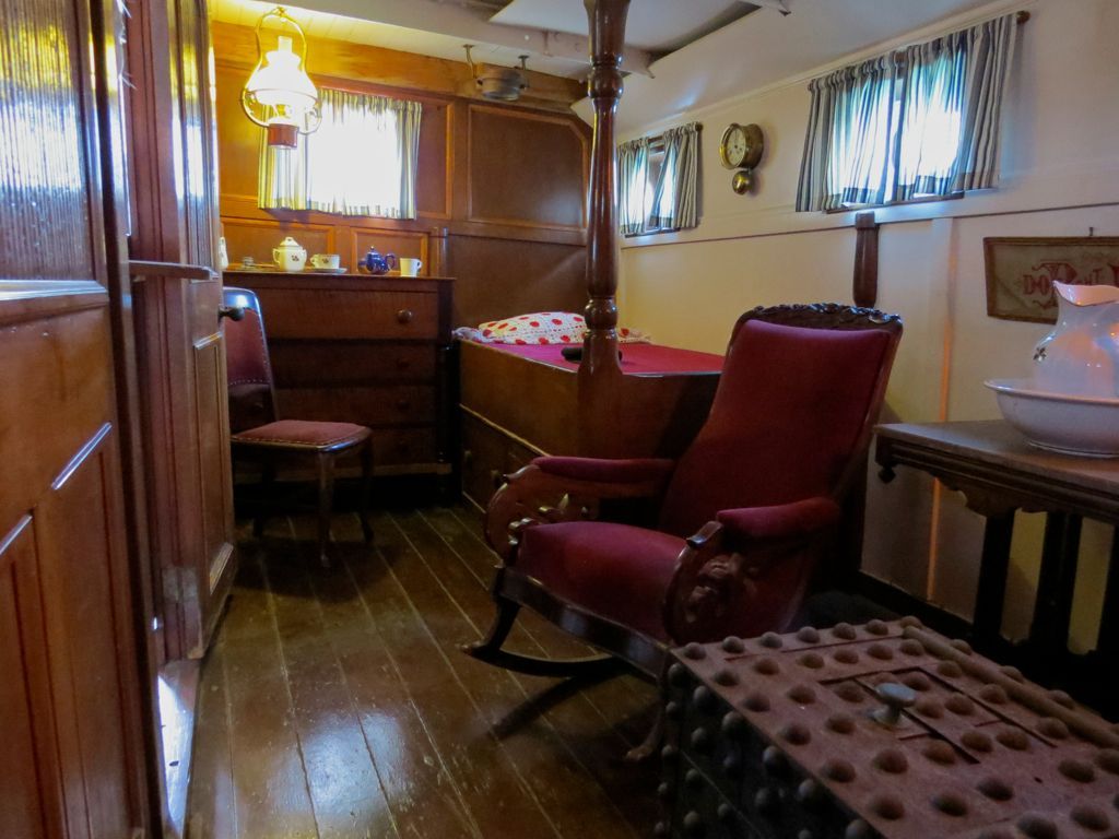 Ship Cabin Wallpapers - Top Free Ship Cabin Backgrounds - WallpaperAccess