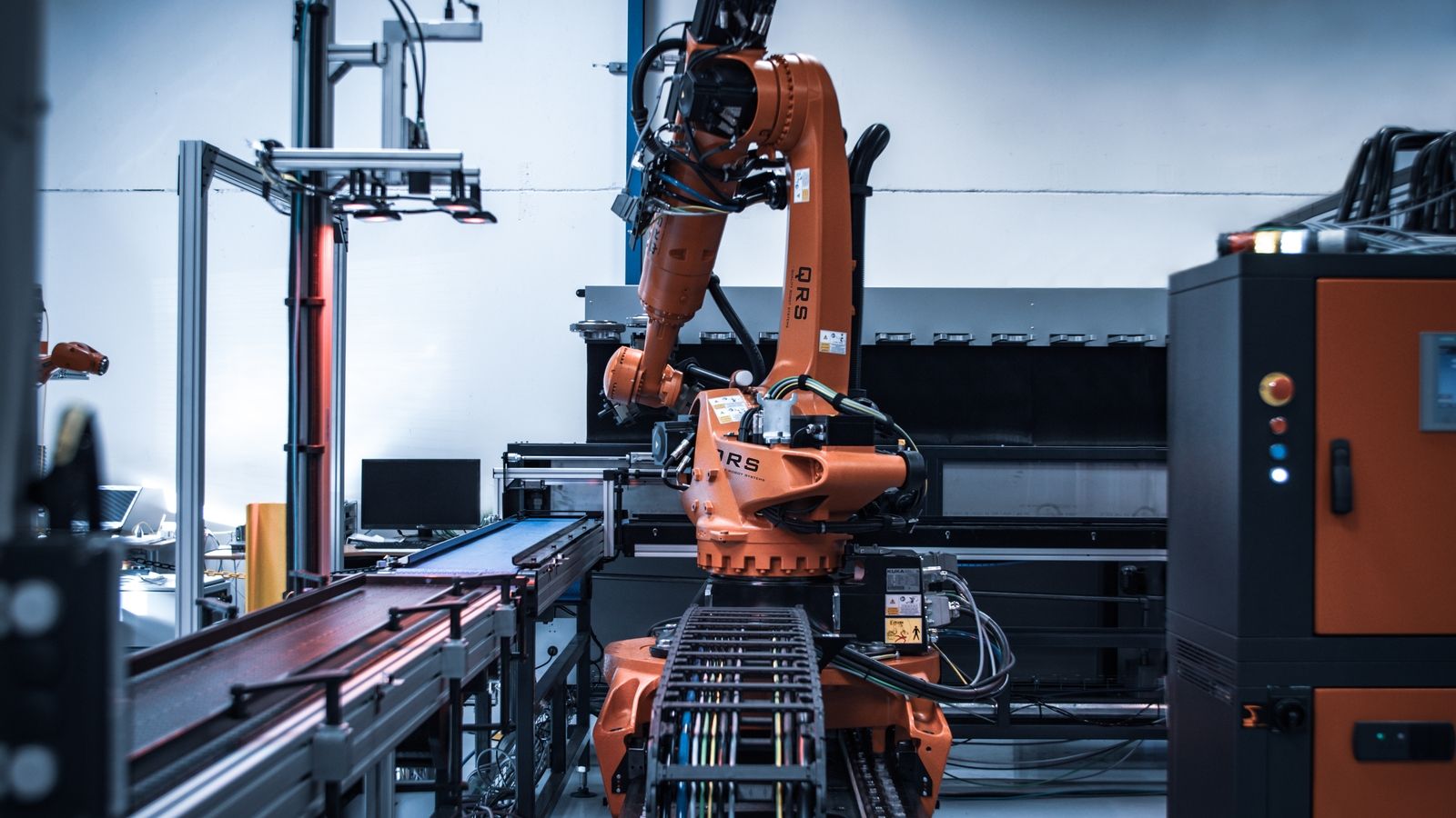 KUKA Wallpapers - Top Free KUKA Backgrounds - WallpaperAccess