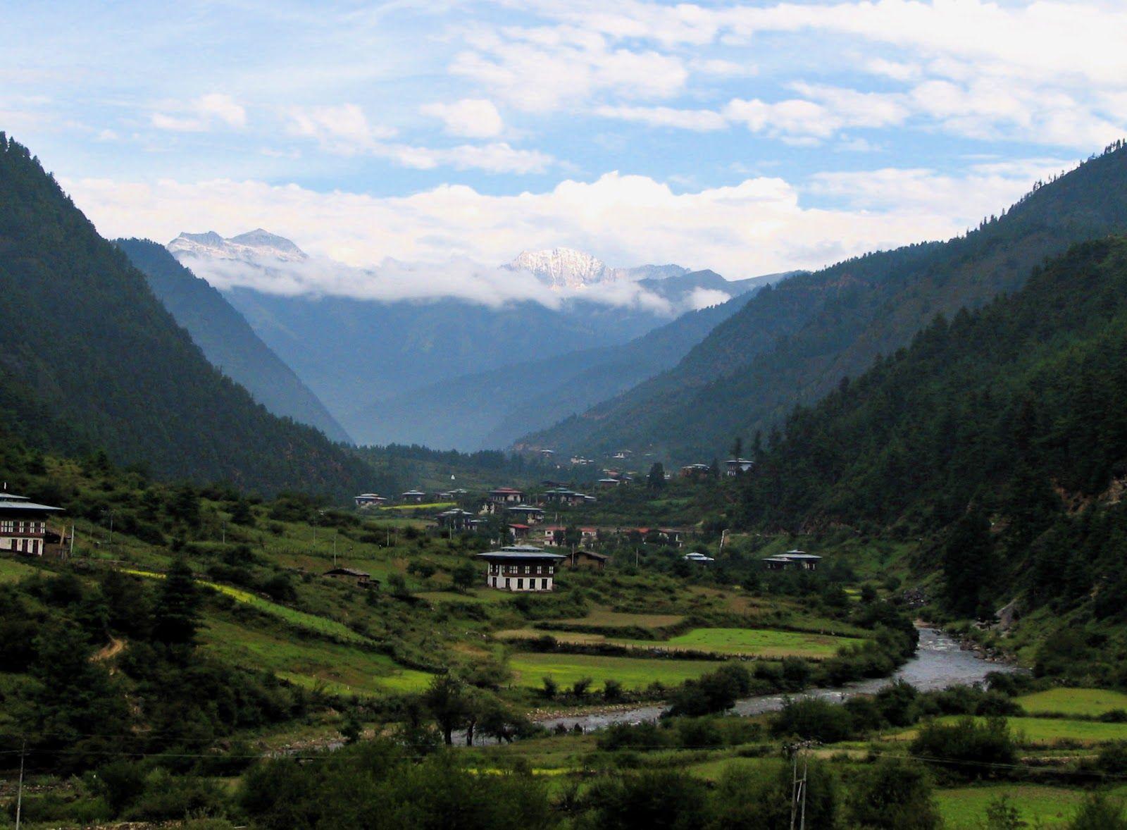 Bhutan Wallpapers - Top Free Bhutan Backgrounds - WallpaperAccess