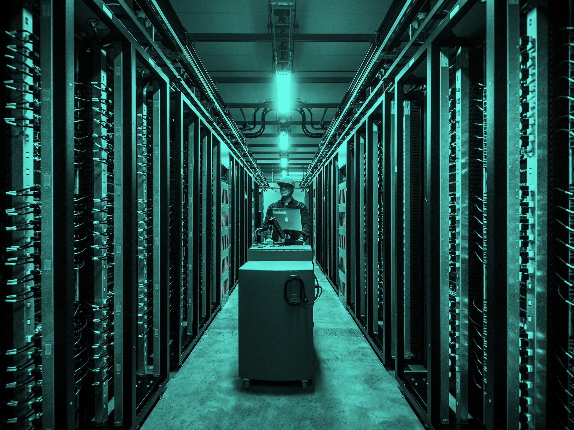 Server Farm Wallpapers - Top Free Server Farm Backgrounds - WallpaperAccess