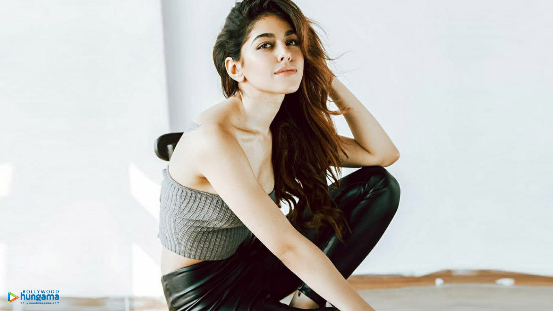 Alaya F Wallpapers - Top Free Alaya F Backgrounds - WallpaperAccess