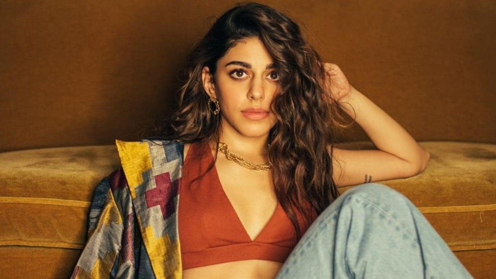 Alaya F Wallpapers - Top Free Alaya F Backgrounds - WallpaperAccess