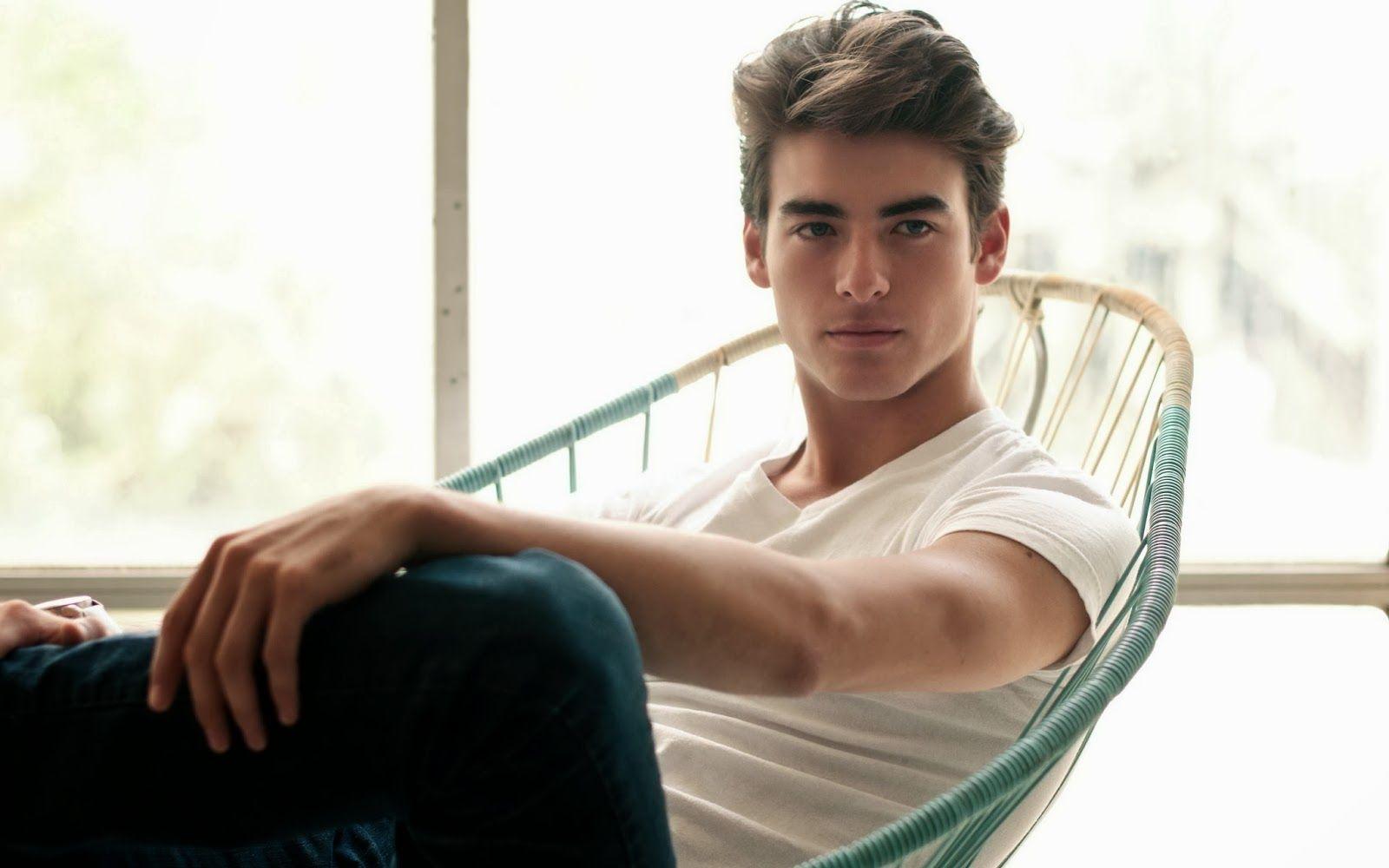 Handsome Wallpapers - Top Free Handsome Backgrounds - WallpaperAccess