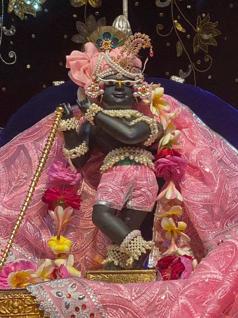 Radha Ramana Wallpapers - Top Free Radha Ramana Backgrounds ...