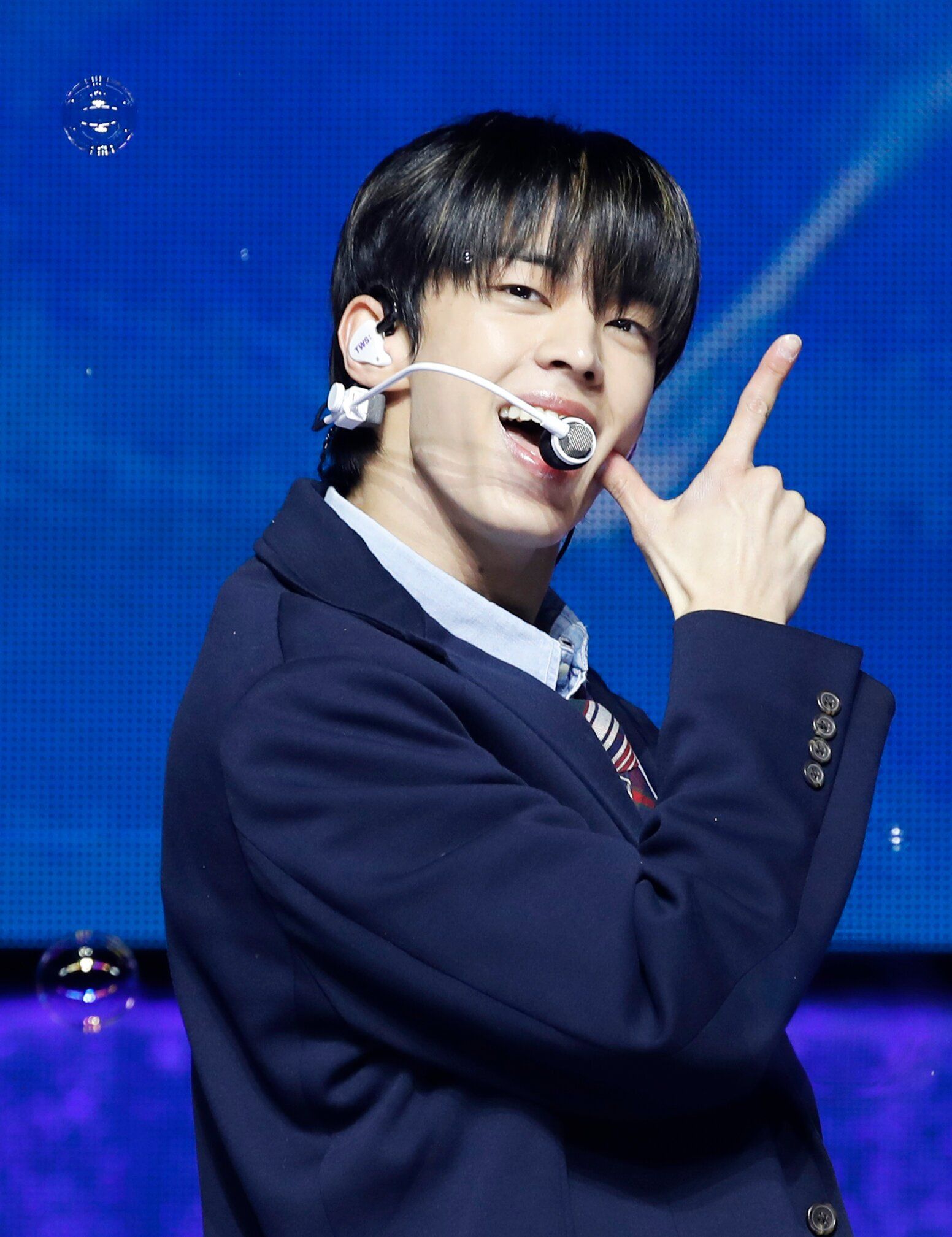 TWS Wallpapers - Top Free TWS Backgrounds - WallpaperAccess