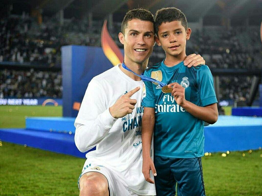Cristiano Ronaldo Jr. Wallpapers - Top Free Cristiano Ronaldo Jr ...