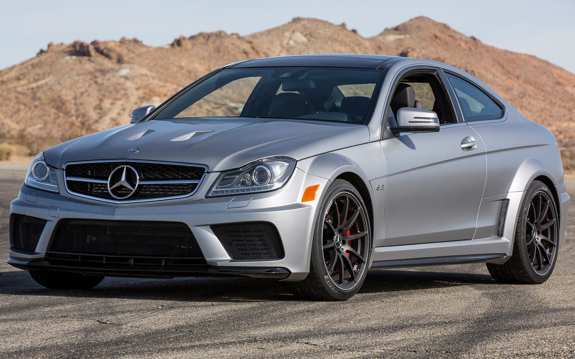 Mercedes Benz C63 Black Series Wallpapers - Top Free Mercedes Benz C63 ...